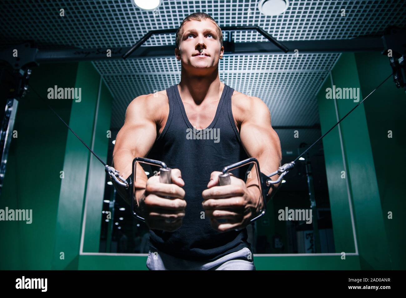 Cable exercise hi-res stock photography and images - Alamy