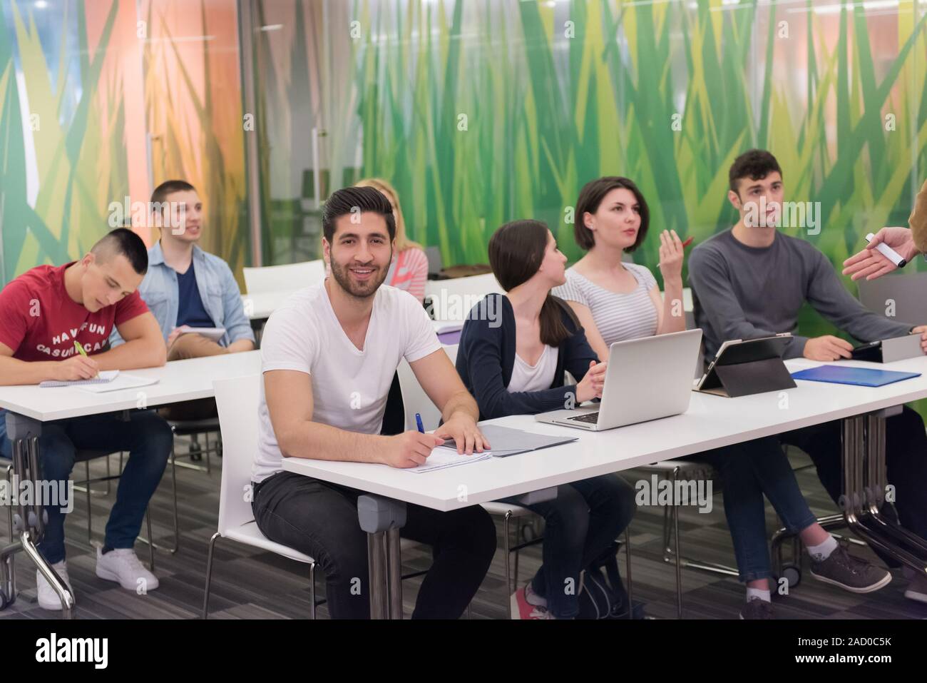 students group study Stock Photo - Alamy