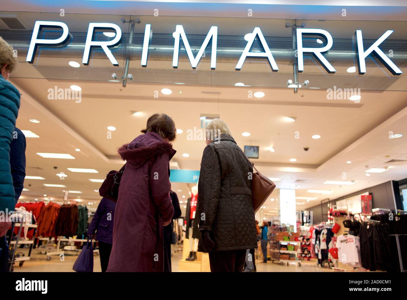 Primark outlet hi-res stock photography and images - Alamy