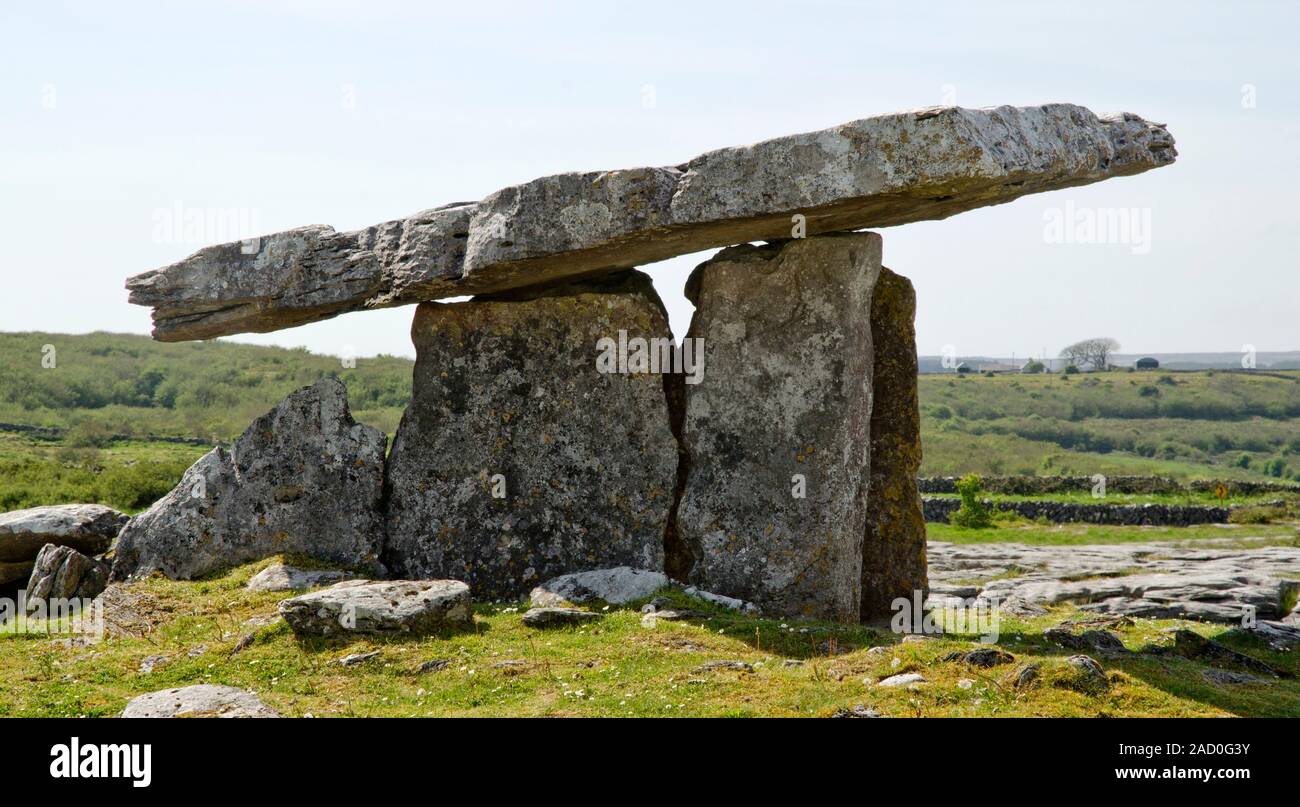 Poulnabrone dolmen. View of Poulnabrone dolmen, the Burren, County ...