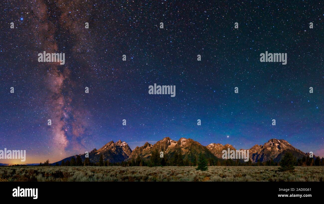 Milky Way over Grand Teton National Park. View of the Milky Way in the ...