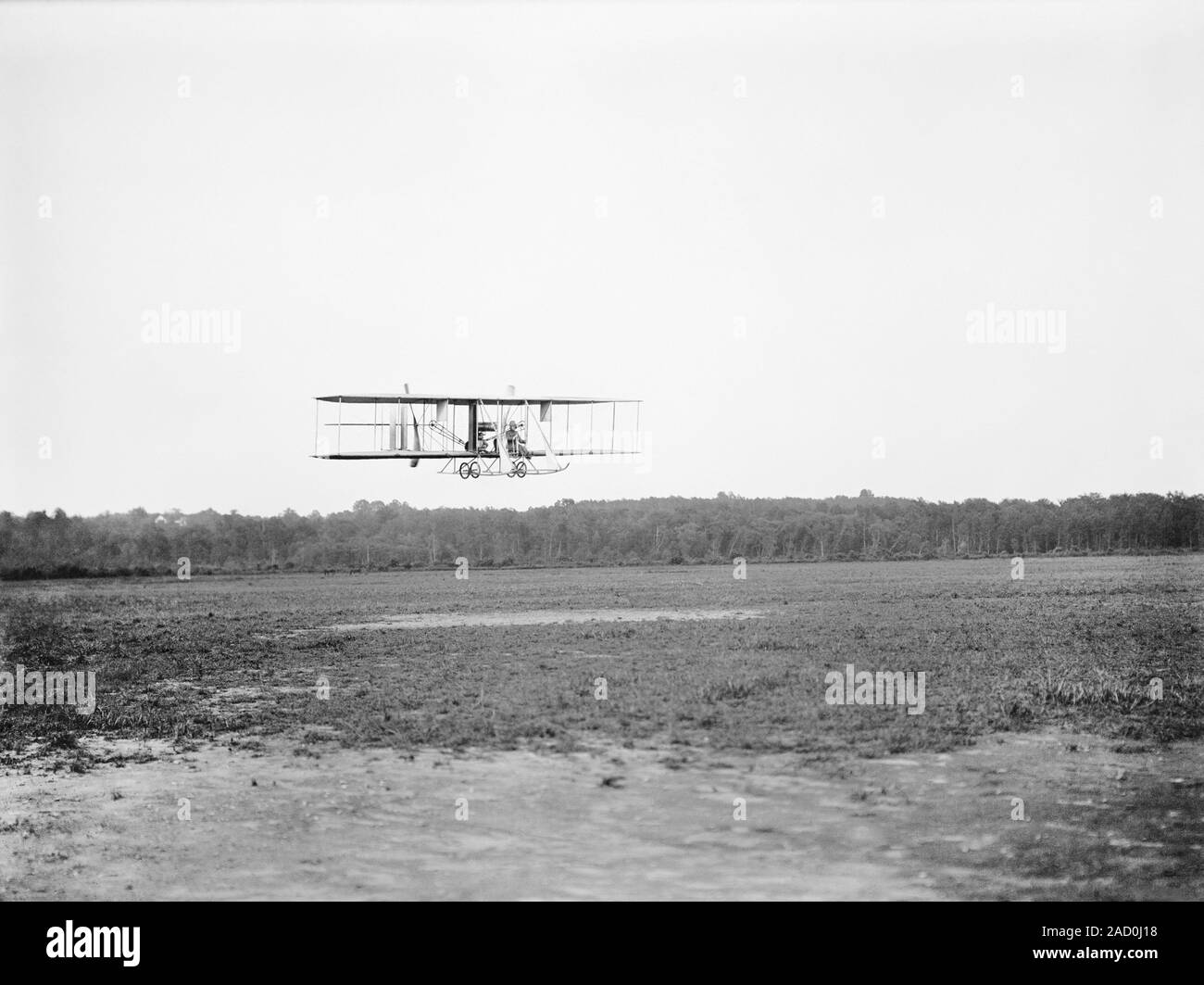 Wright Model B airplane. US Army flight of a biplane designed by the Wright brothers. US ...