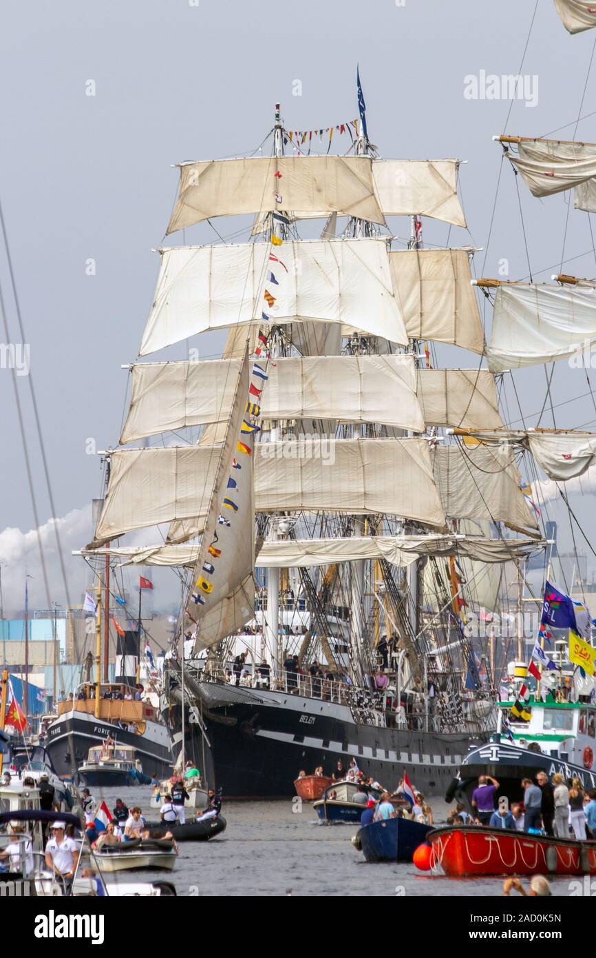Barque sailing ship hi-res stock photography and images - Alamy