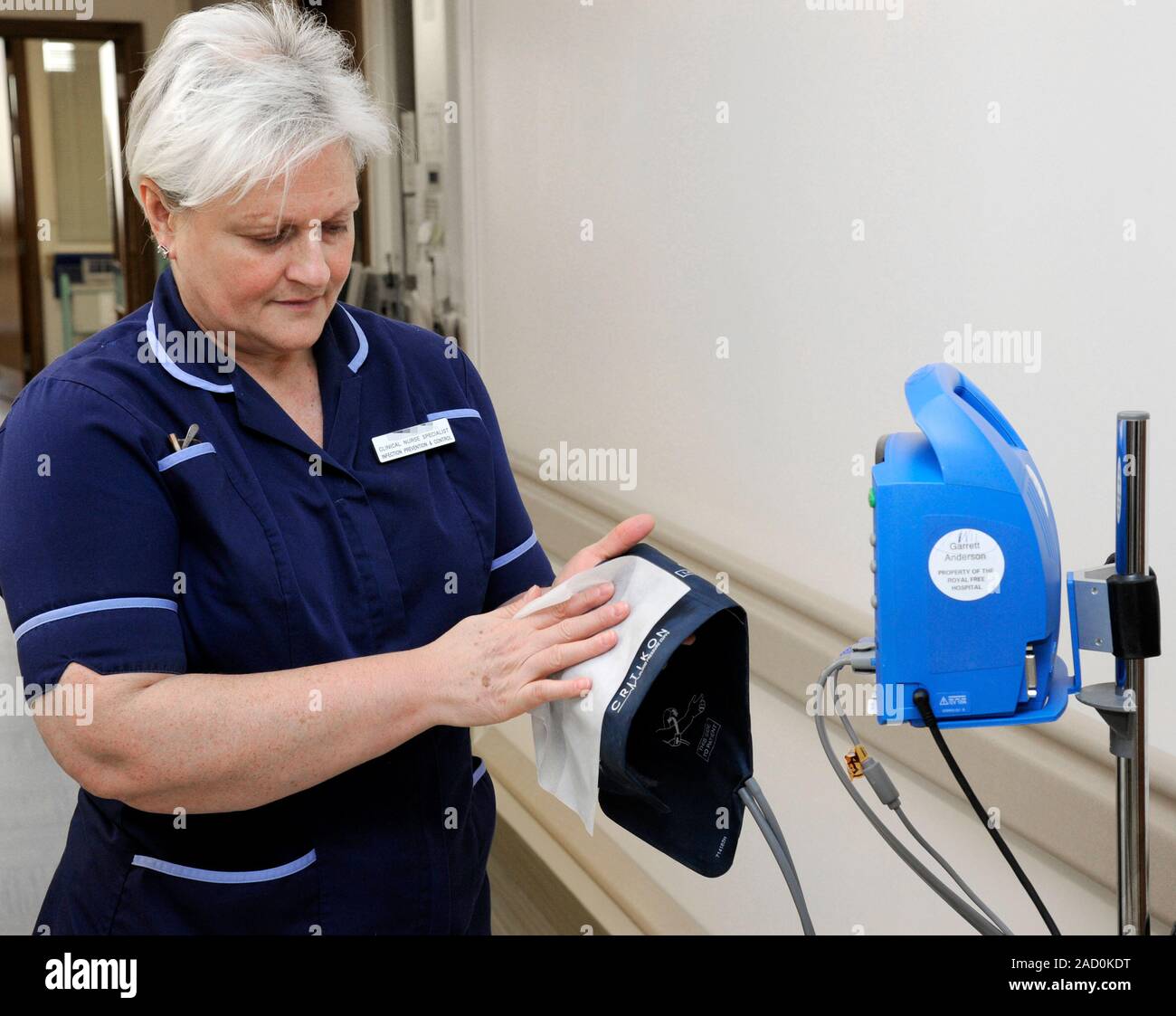 Hospital infection control. Infection prevention and control nurse ...