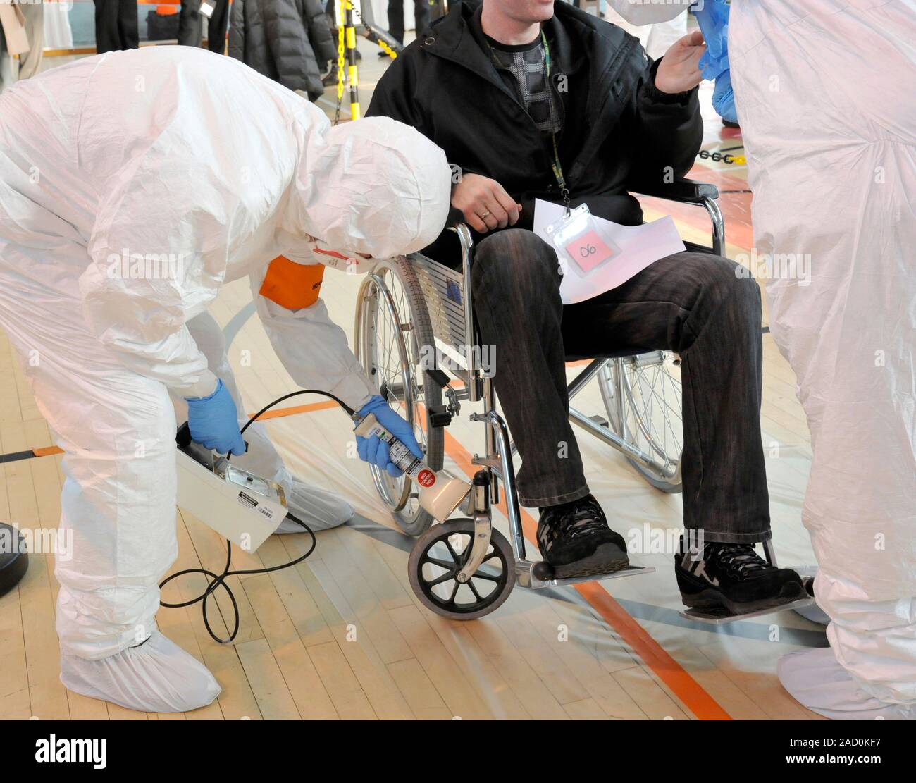 Radiation emergency response training. Emergency responder in ...