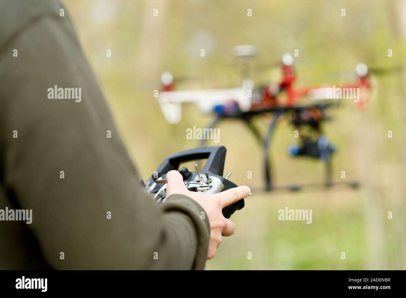 Controling drone hi-res stock photography and images - Alamy
