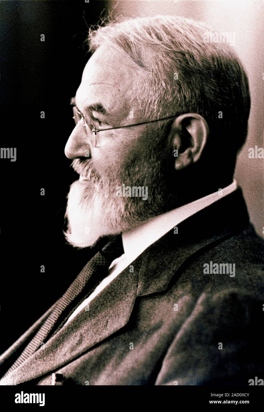 George Harrison Shull (1874-1854), US plant geneticist. Shull obtained ...