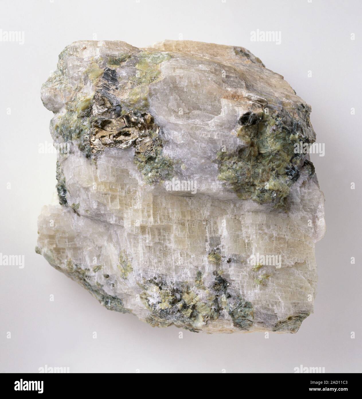 Magnesite crystals in groundmass, close-up Stock Photo - Alamy