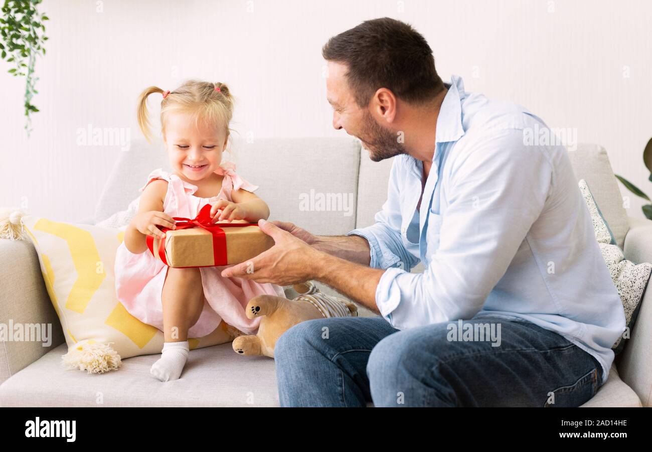 Unwrapping hi-res stock photography and images - Alamy