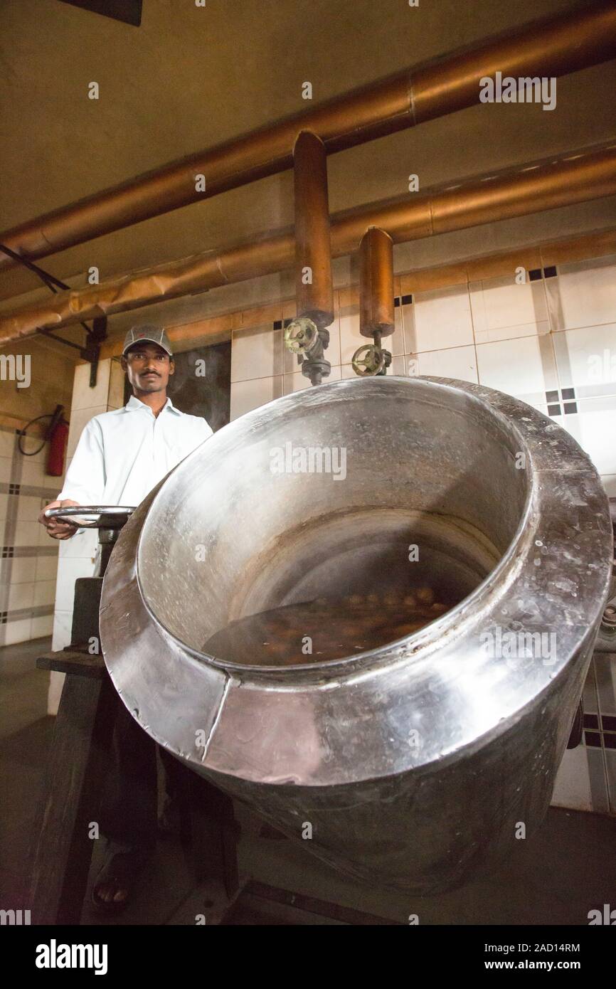 Industrial solar-powered cooker. This cooker is powered by solar ...