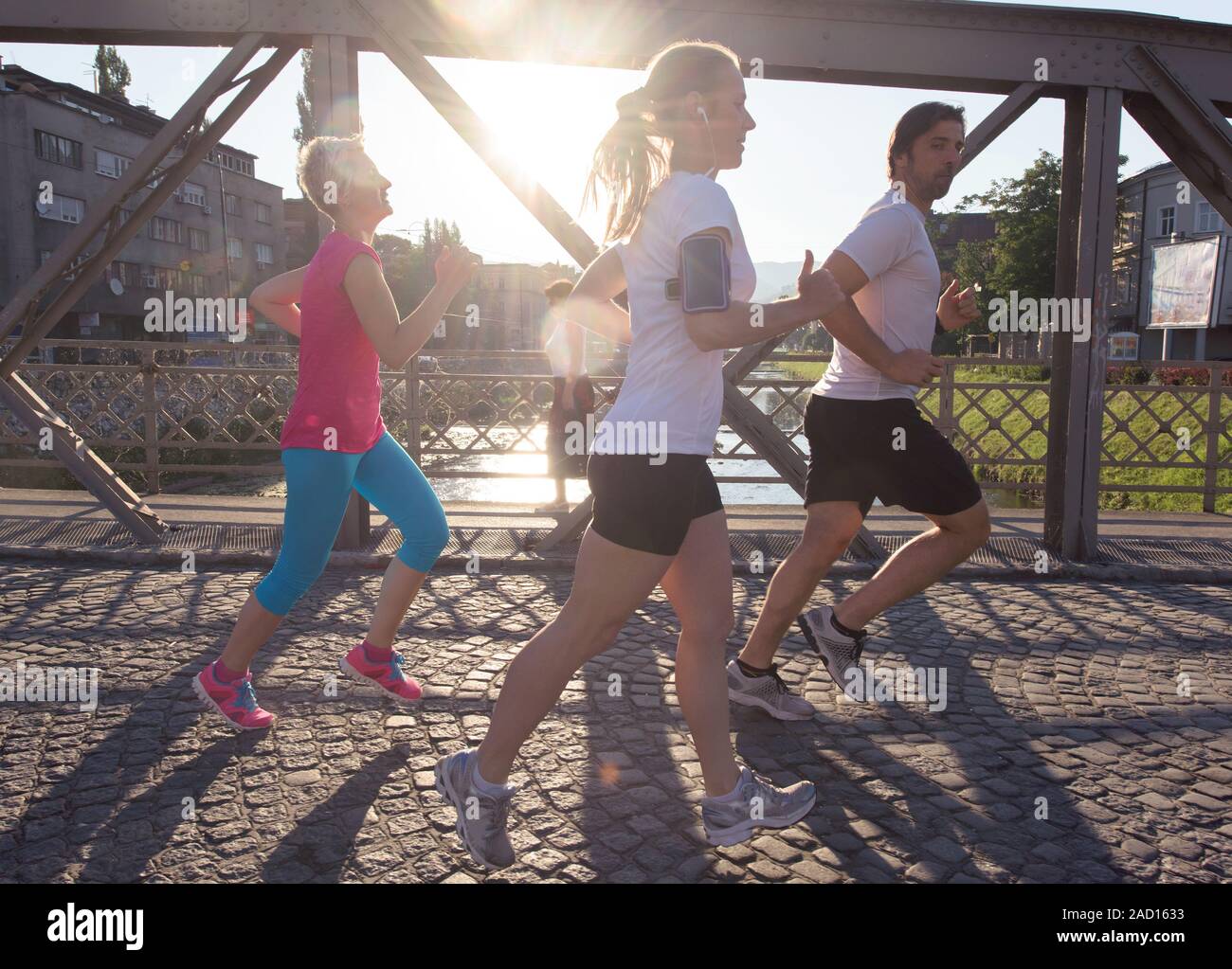 people group jogging Stock Photo - Alamy