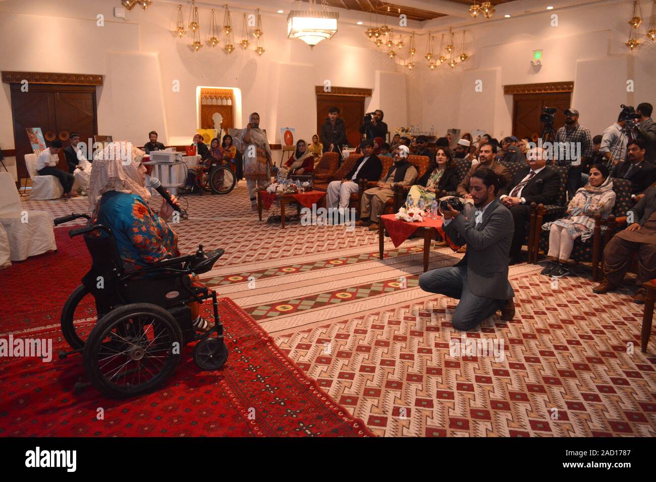 Pakistani painting hi-res stock photography and images - Alamy