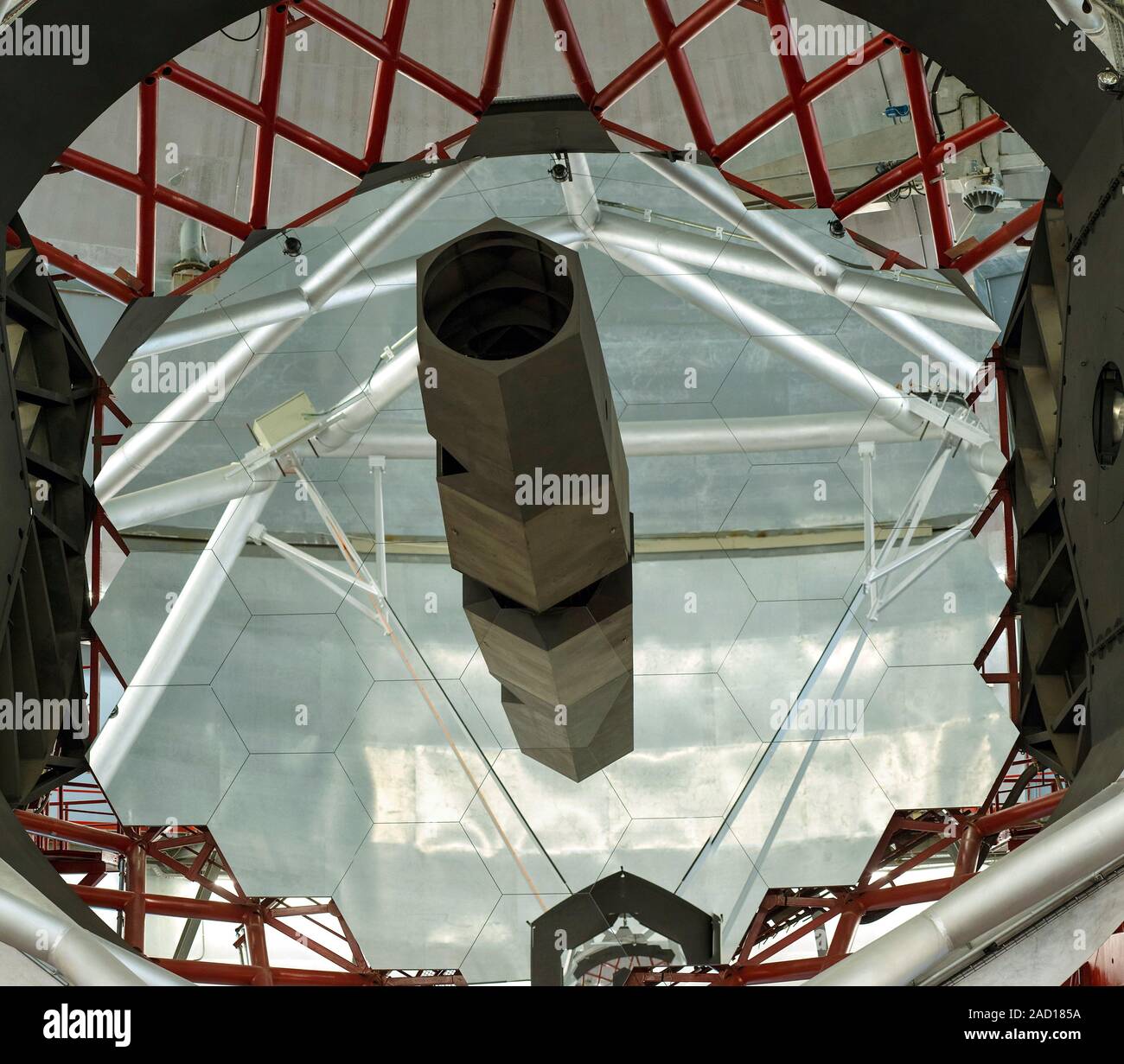 Gran Telescopio Canarias. Mirror of the Gran Telescopio Canarias ...