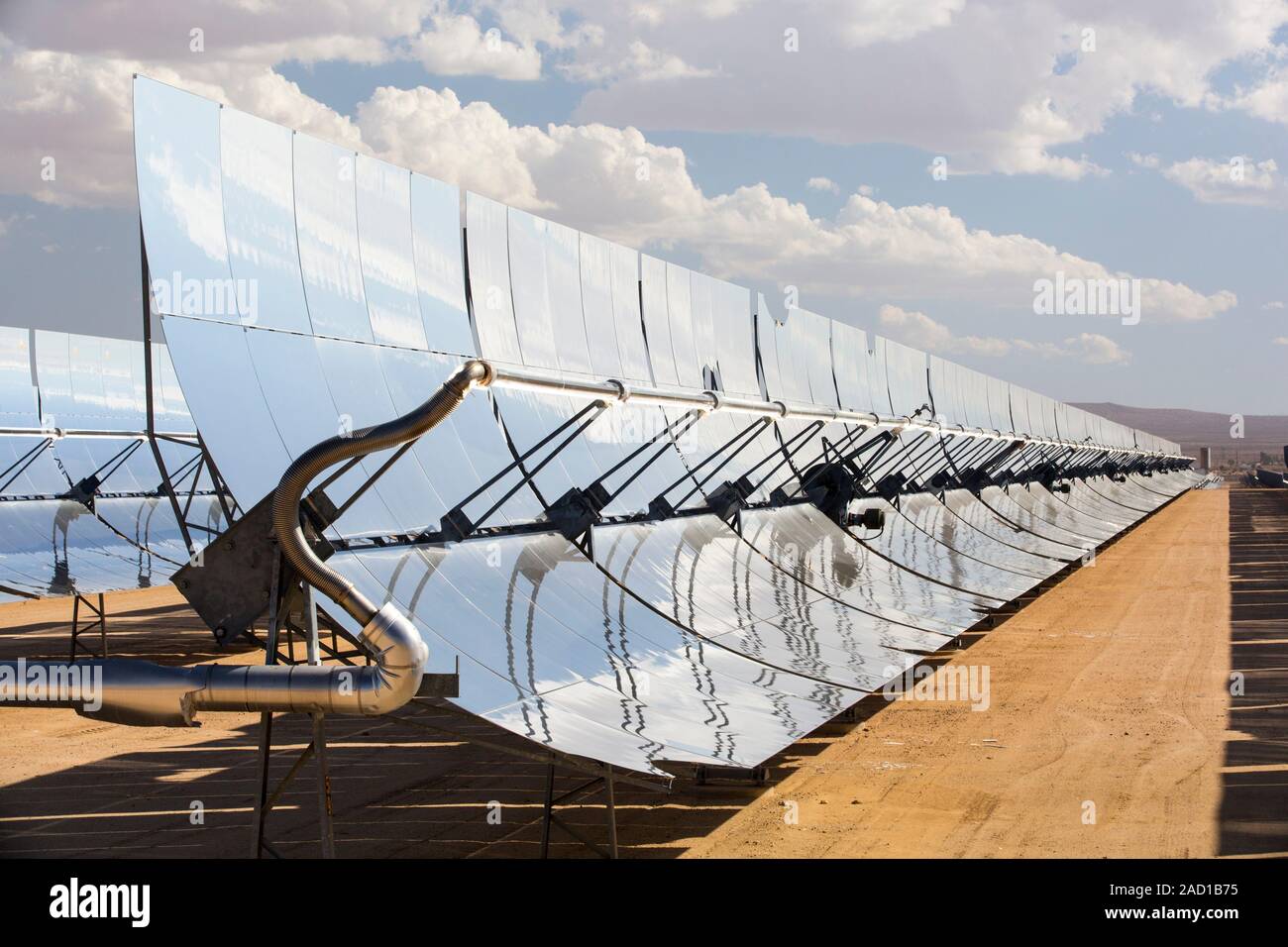 The 354 megawatts SEGS plant at Kramer Junction is the second largest ...