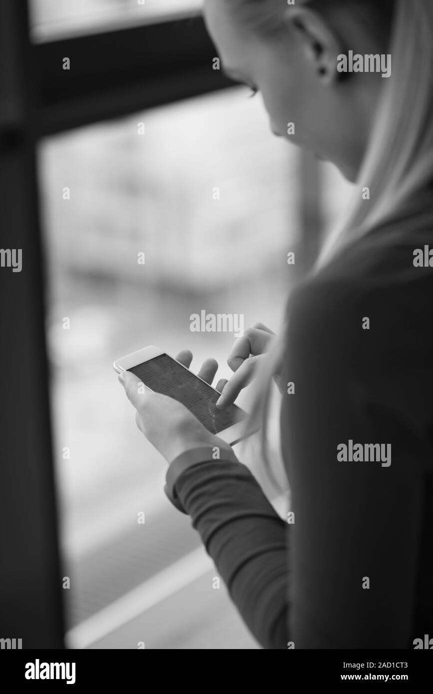 Phone call hand woman Black and White Stock Photos & Images - Alamy