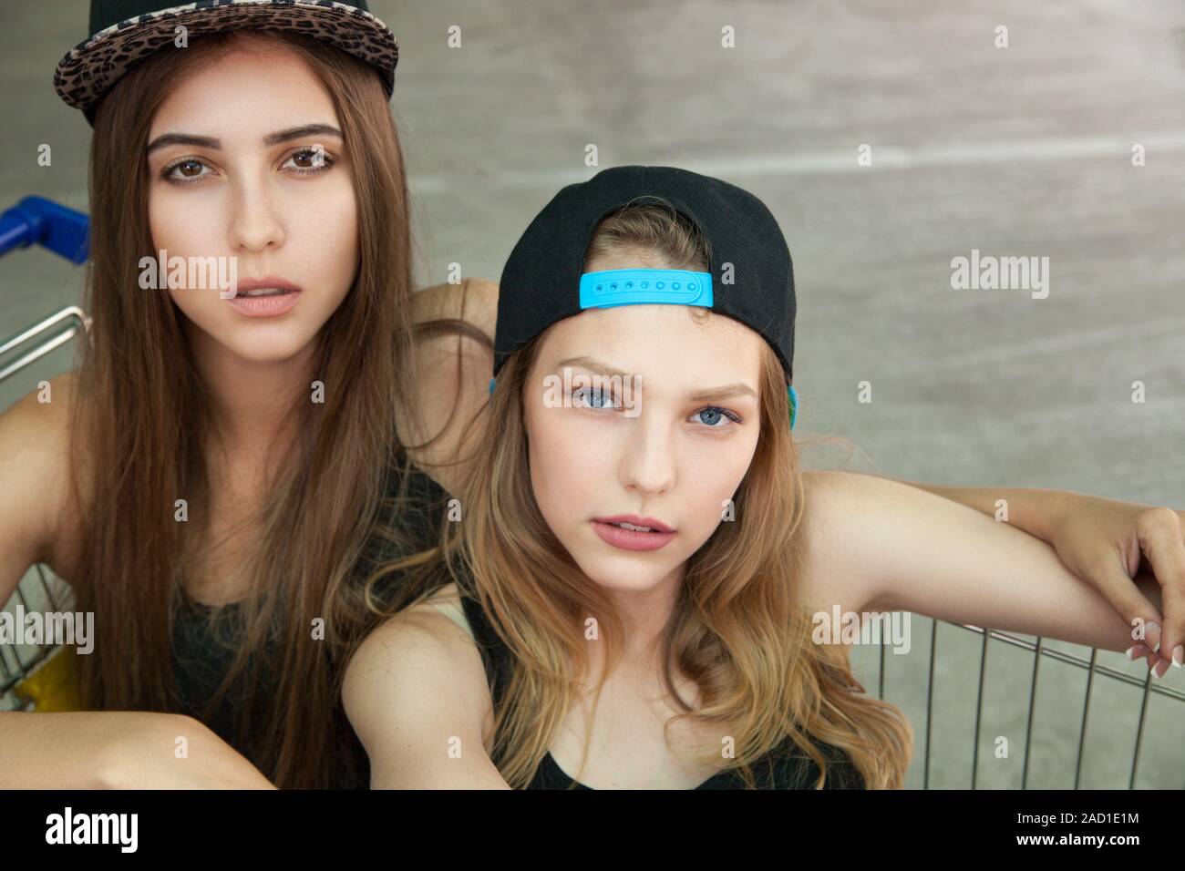 Caucasian girls hi-res stock photography and images - Alamy