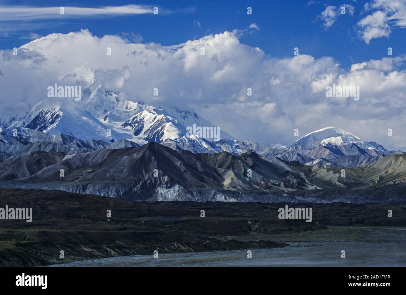 Mount Foraker High Resolution Stock Photography and Images - Alamy