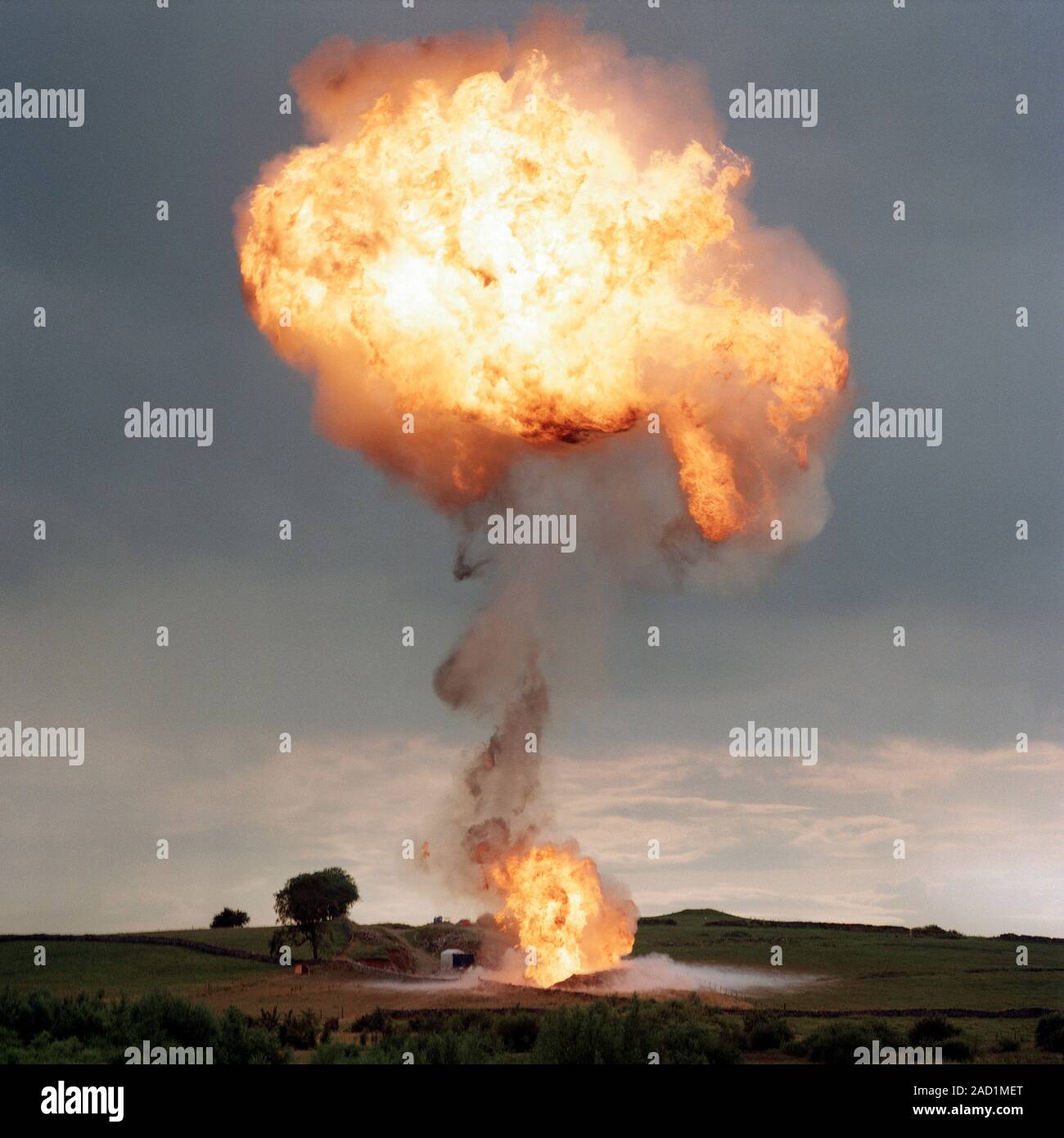 Liquid petroleum gas tank failure testing. Explosion of boiling liquid ...