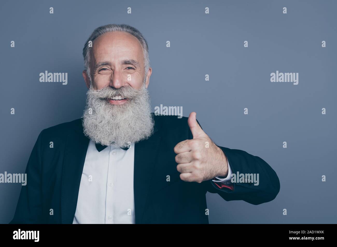 Close-up portrait of his he nice attractive chic classy trendy cheerful ...