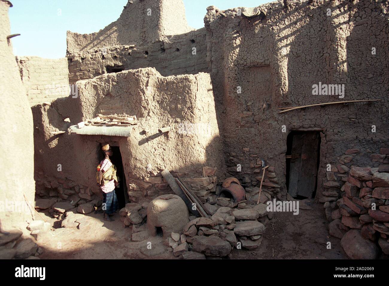 Dogon country : village of Nefari 1995 Stock Photo - Alamy