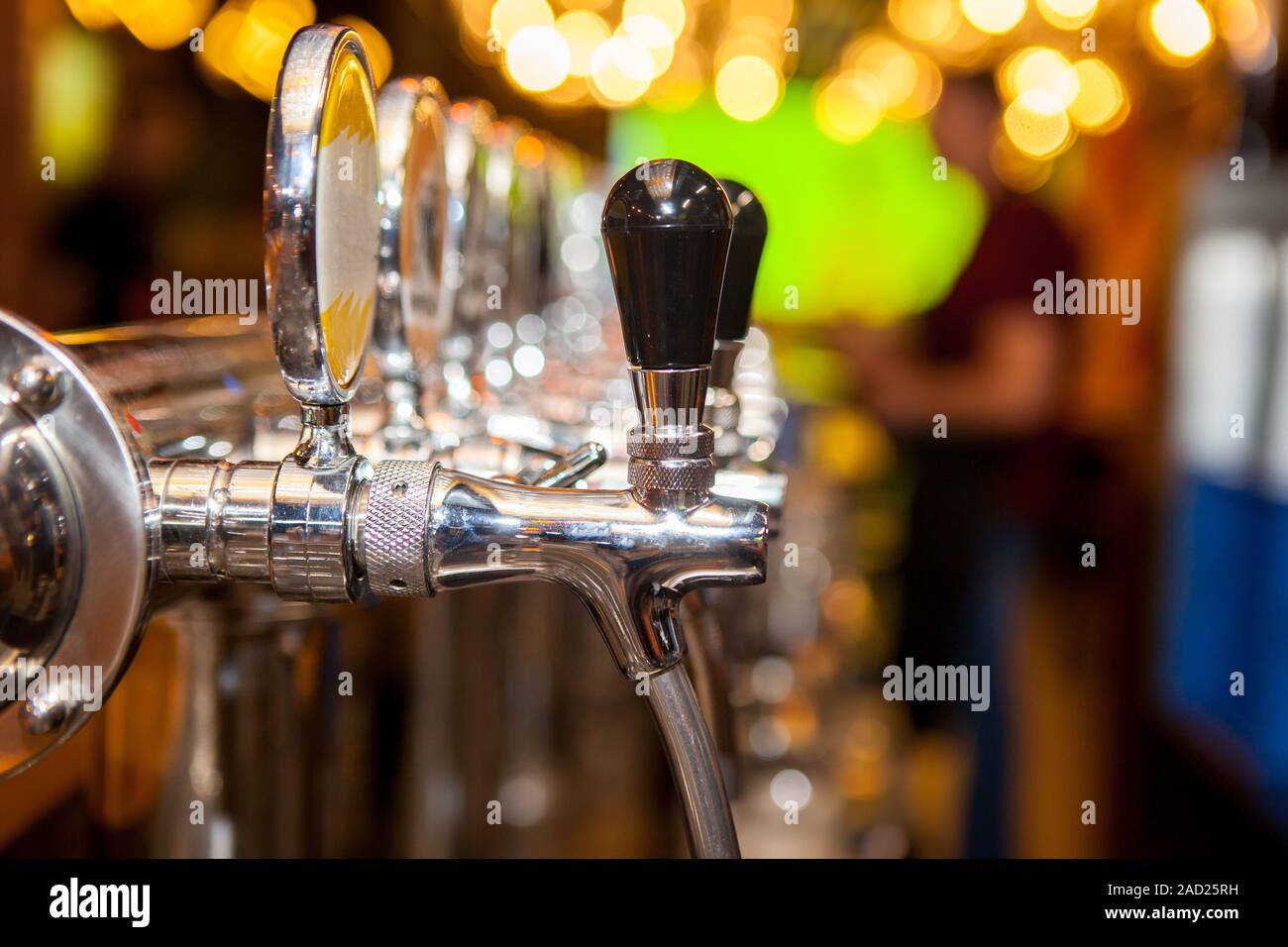 Beer pump detail hi-res stock photography and images - Alamy
