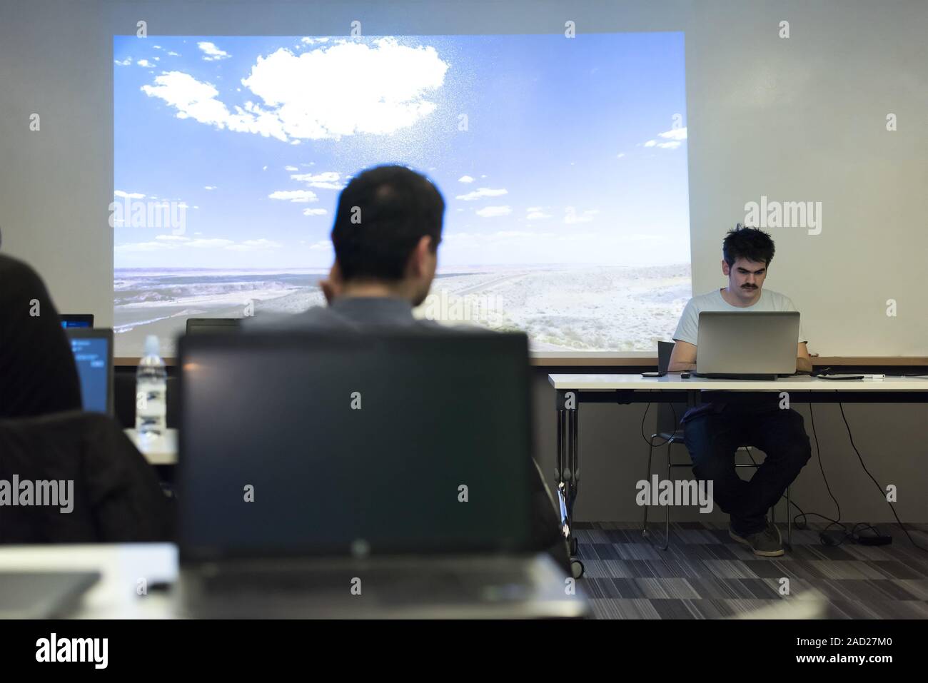 Technology teacher hi hi-res stock photography and images - Alamy