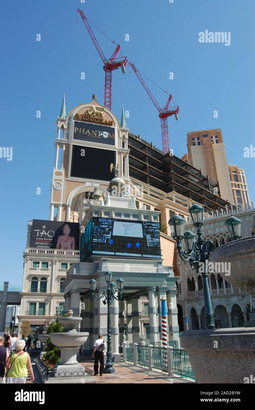 Las Vegas USA Phantom of the Opera show sign signs style crane cranes ...