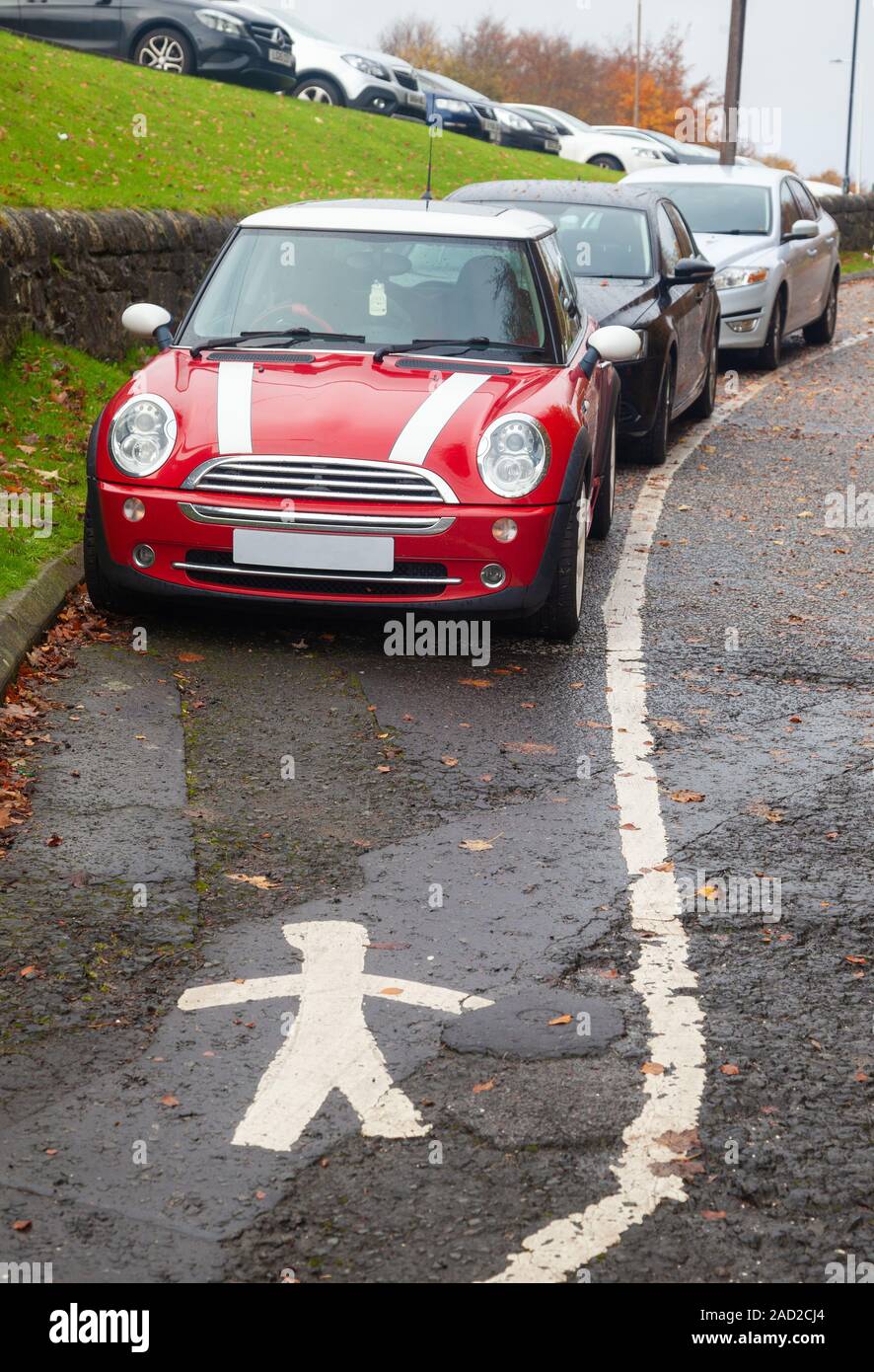 Car on footpath hi-res stock photography and images - Alamy