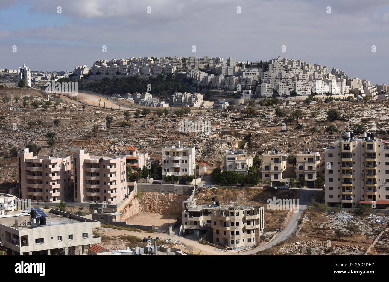 Palestinian houses hi-res stock photography and images - Alamy