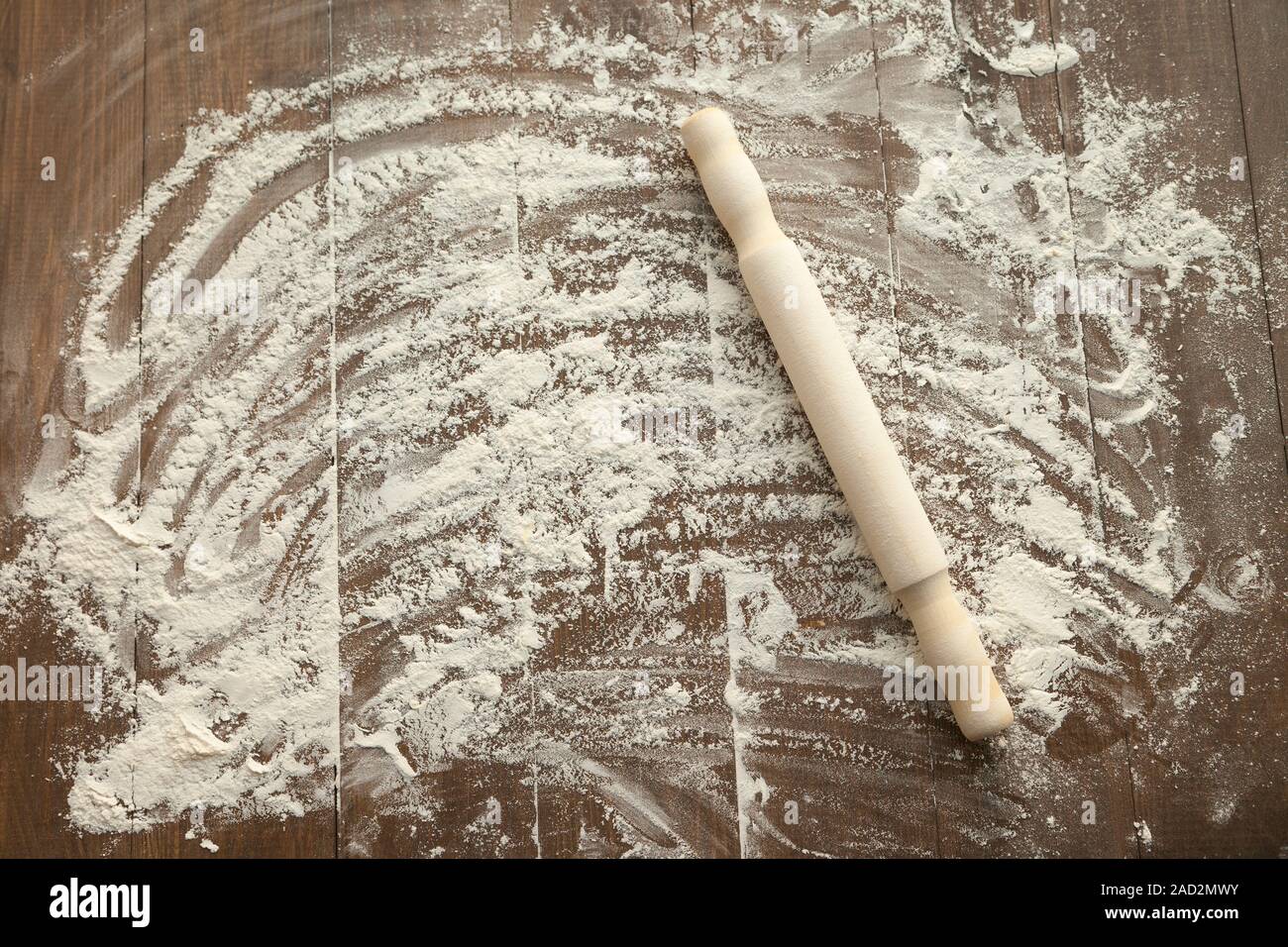 Scattered flour hi-res stock photography and images - Alamy