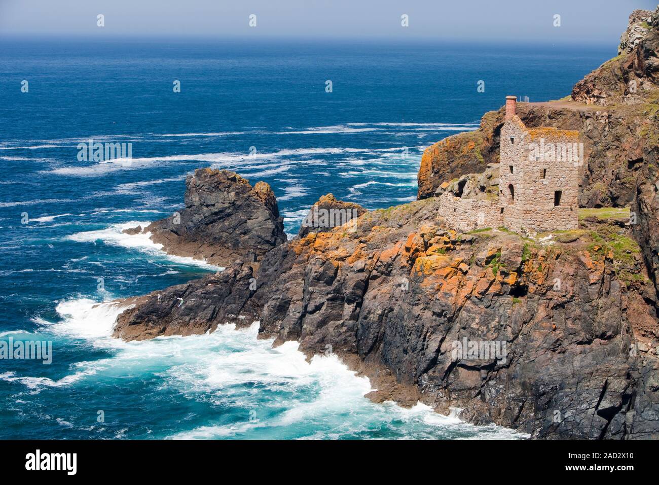 The Crown tin mine at Bottallack in Cornwall, UK Stock Photo - Alamy