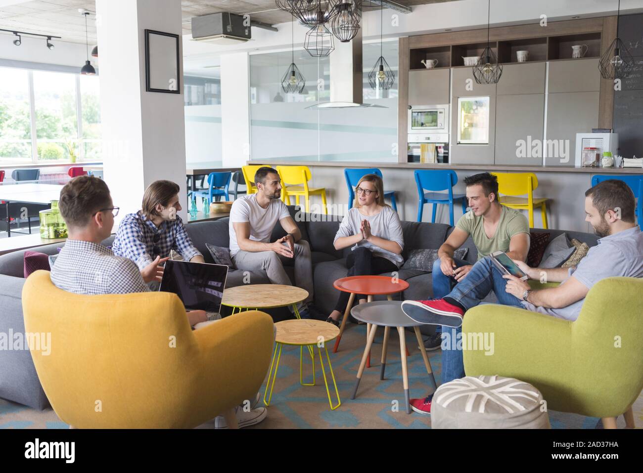 team meeting and brainstorming Stock Photo - Alamy