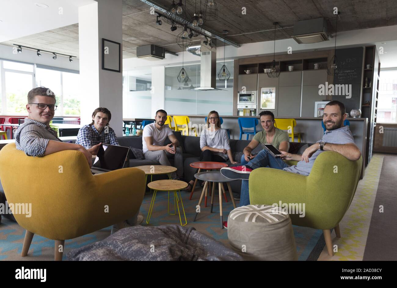 team meeting and brainstorming Stock Photo - Alamy
