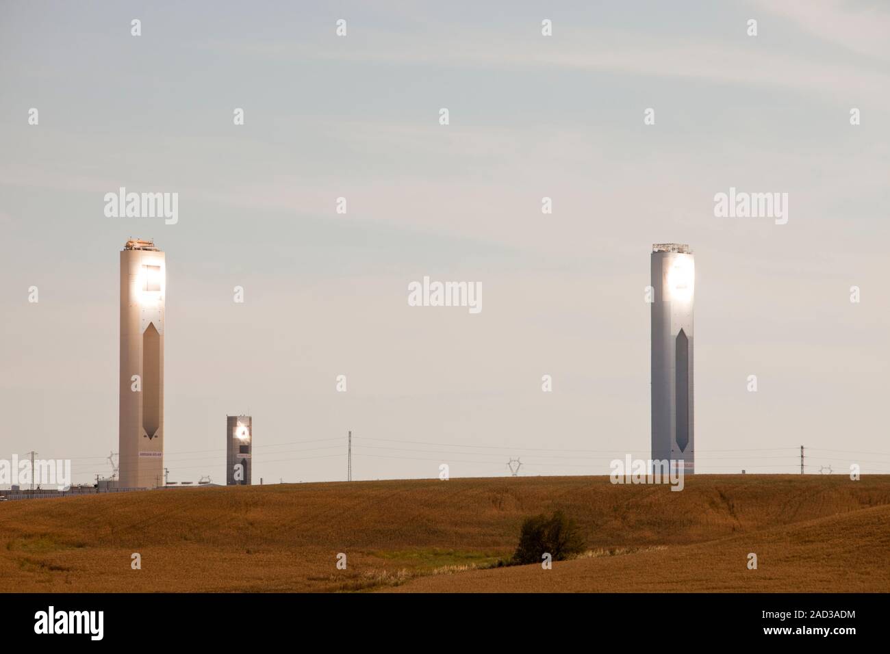 The PS20 and PS10 solar thermal towers, the only such working solar ...