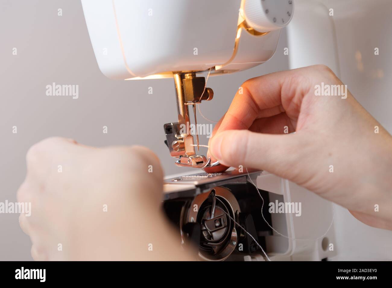 Thread inserts hi-res stock photography and images - Alamy