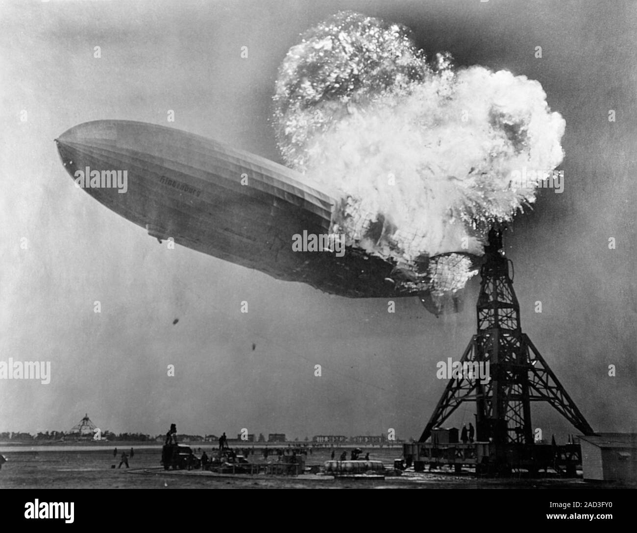 Hindenburg disaster. View of the German airship Hindenburg (LZ 129) on ...