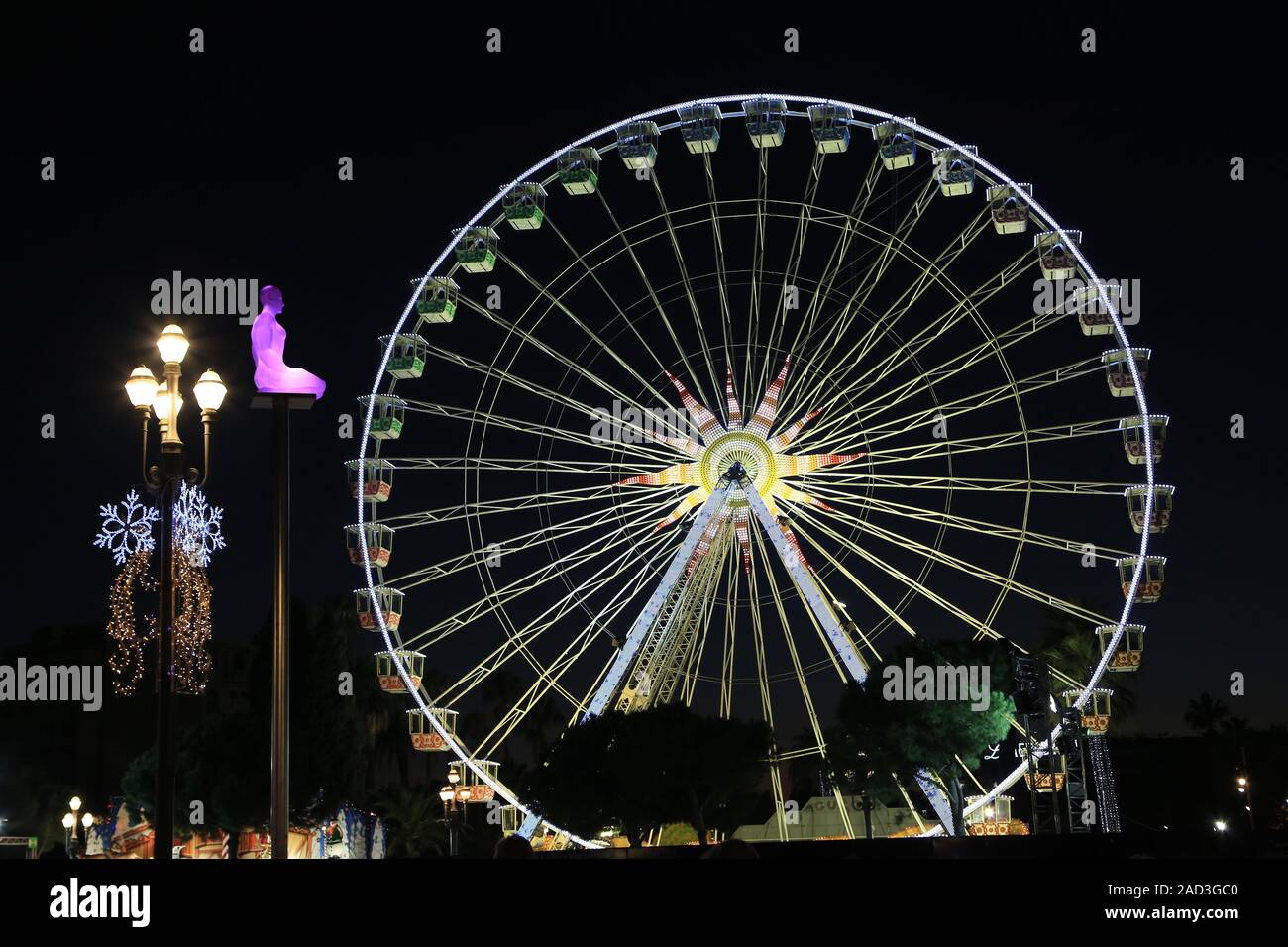 Ferris wheel in christmas hi-res stock photography and images - Alamy