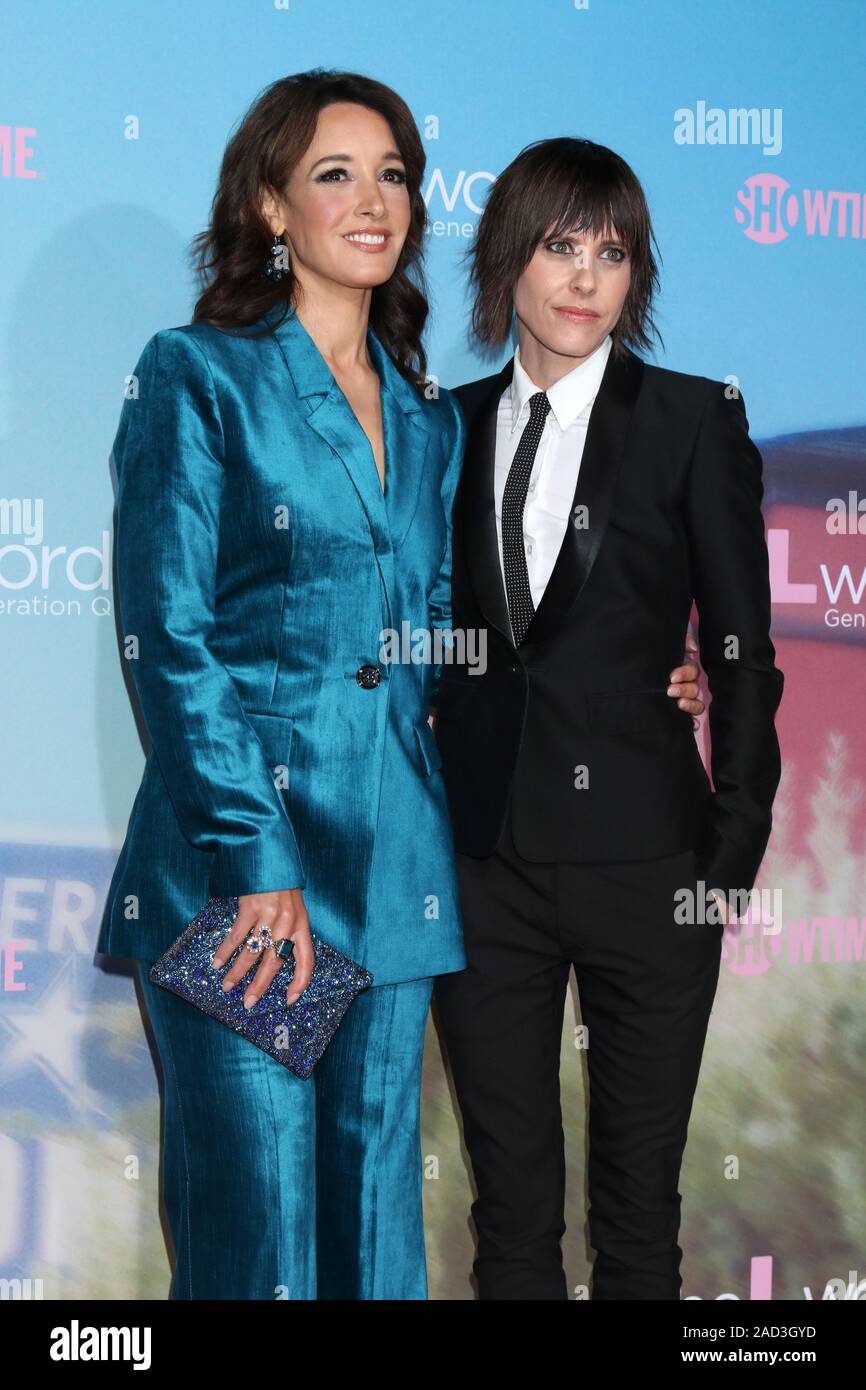 Jennifer beals katherine moennig hi-res stock photography and images ...