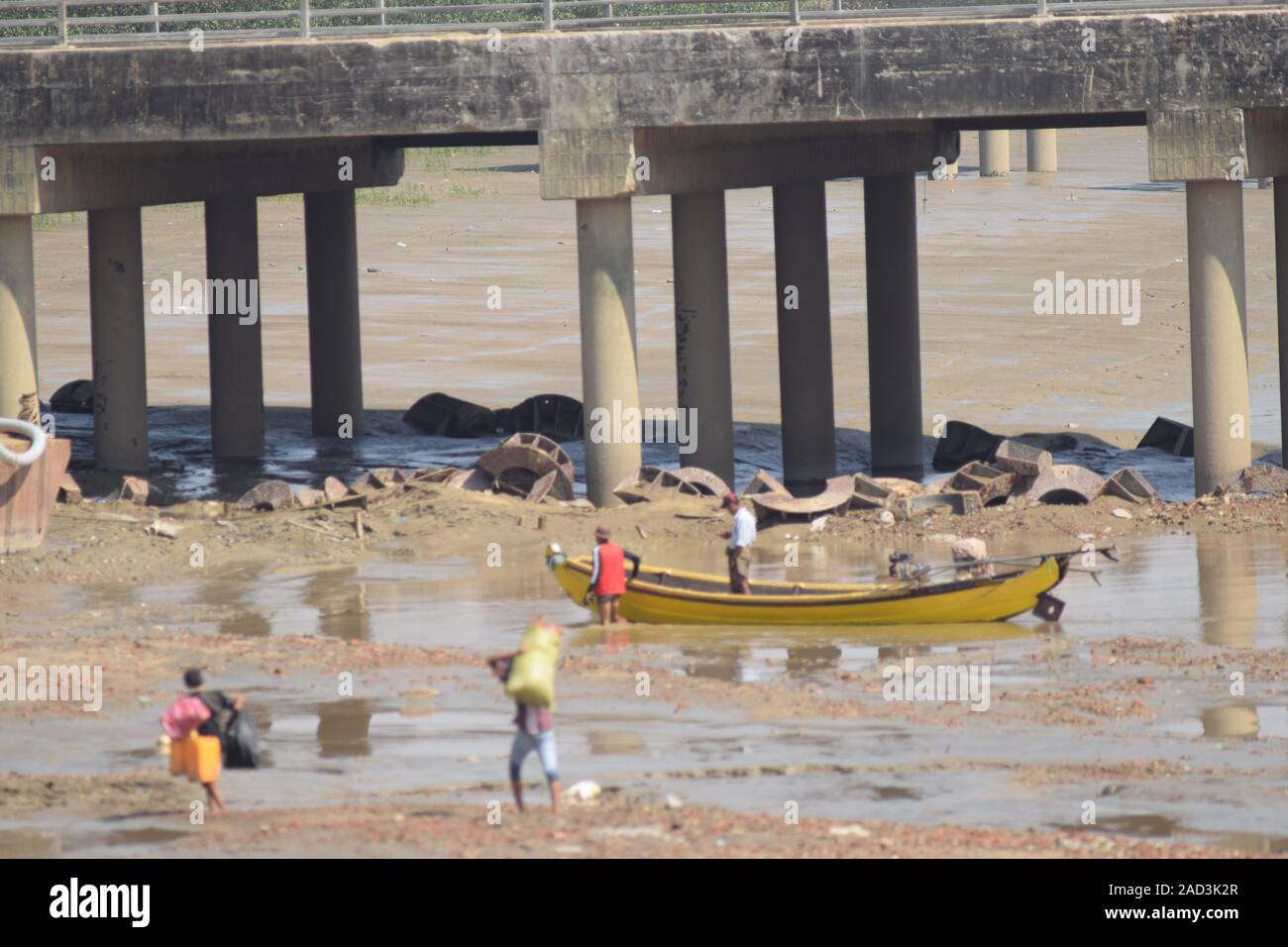 Children in mud of River Yangon, Rangoon, Yangon, Myanmar, Burma Stock ...