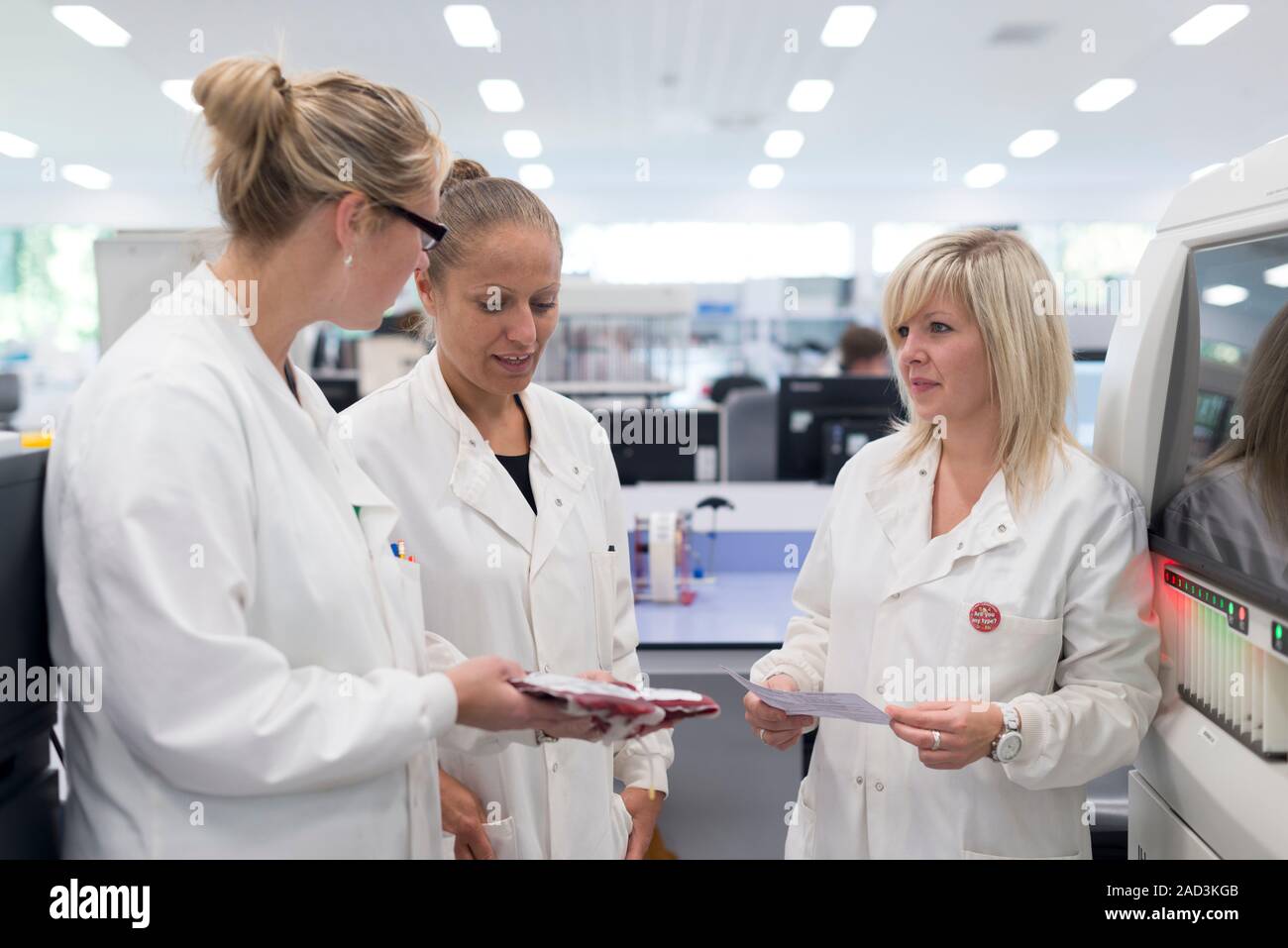 Hospital pathology lab. Workers in the pathology lab of a hospital ...