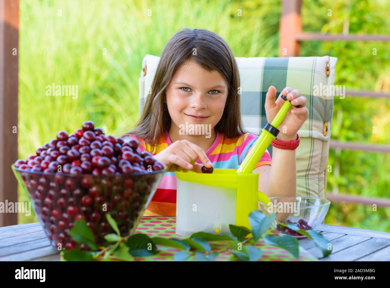 Stoning High Resolution Stock Photography and Images - Alamy