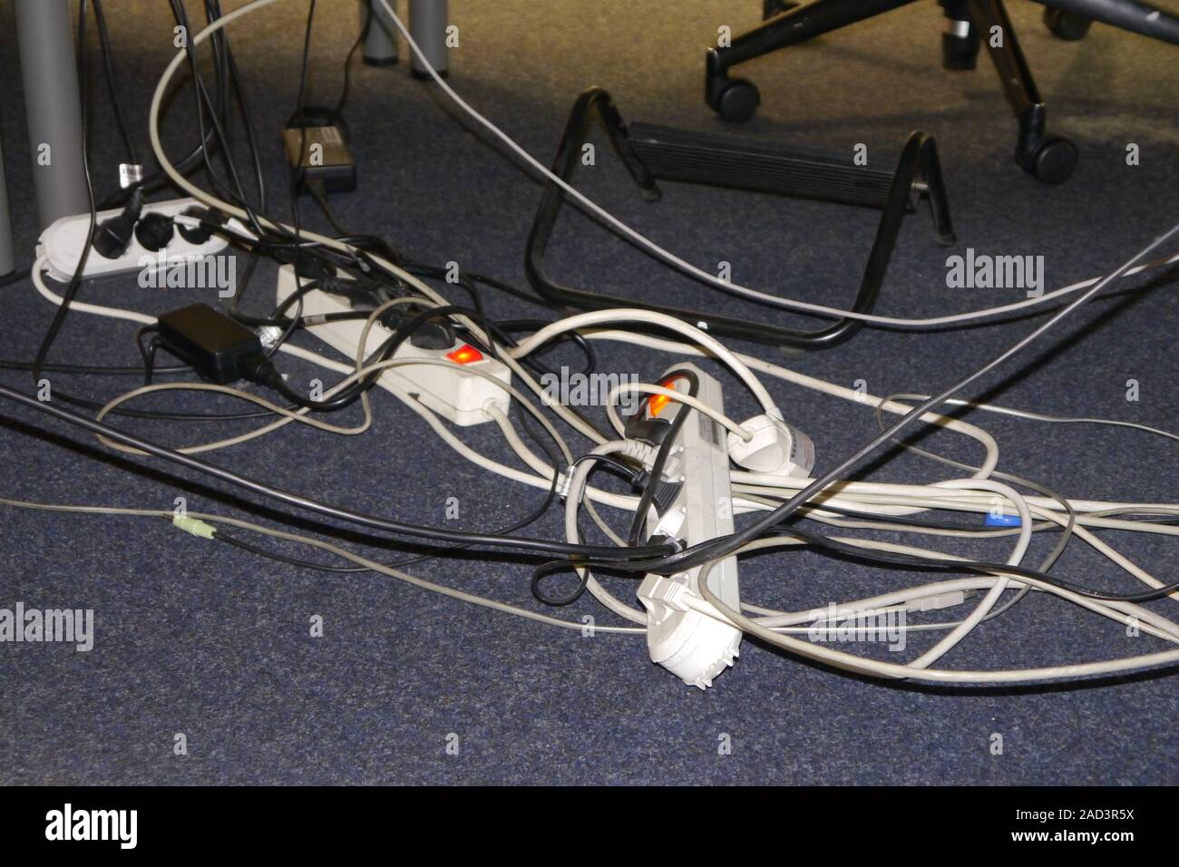 Vdu High Resolution Stock Photography and Images - Alamy