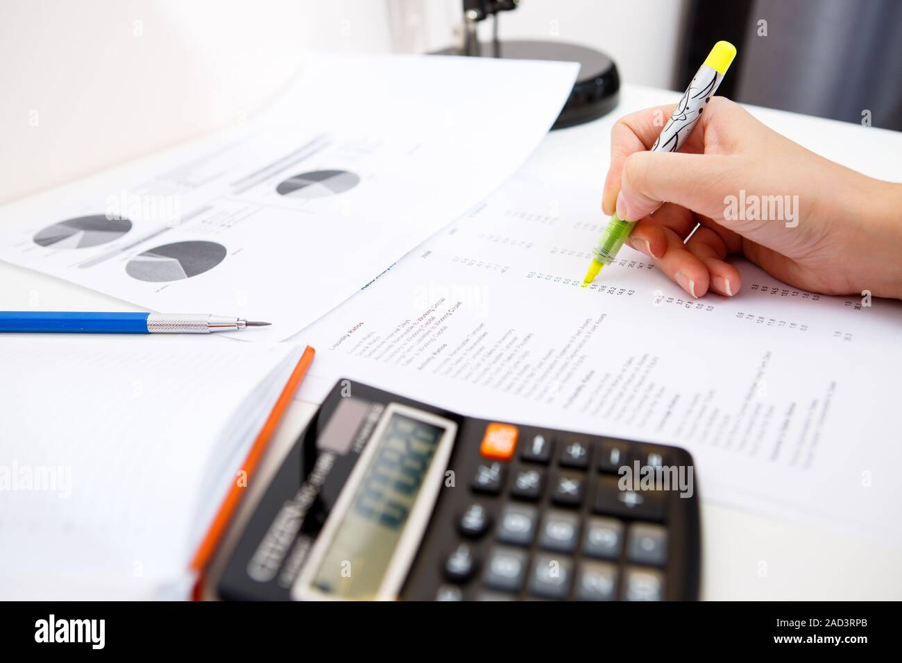 Management accounts hi-res stock photography and images - Alamy