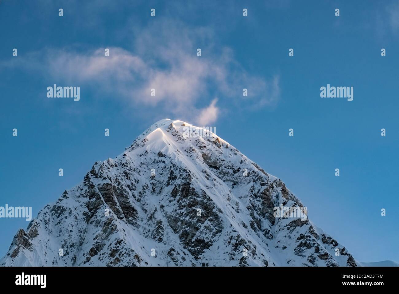 Close-up of the summit of Mt. Pumori, seen from the top of Kala Patthar ...