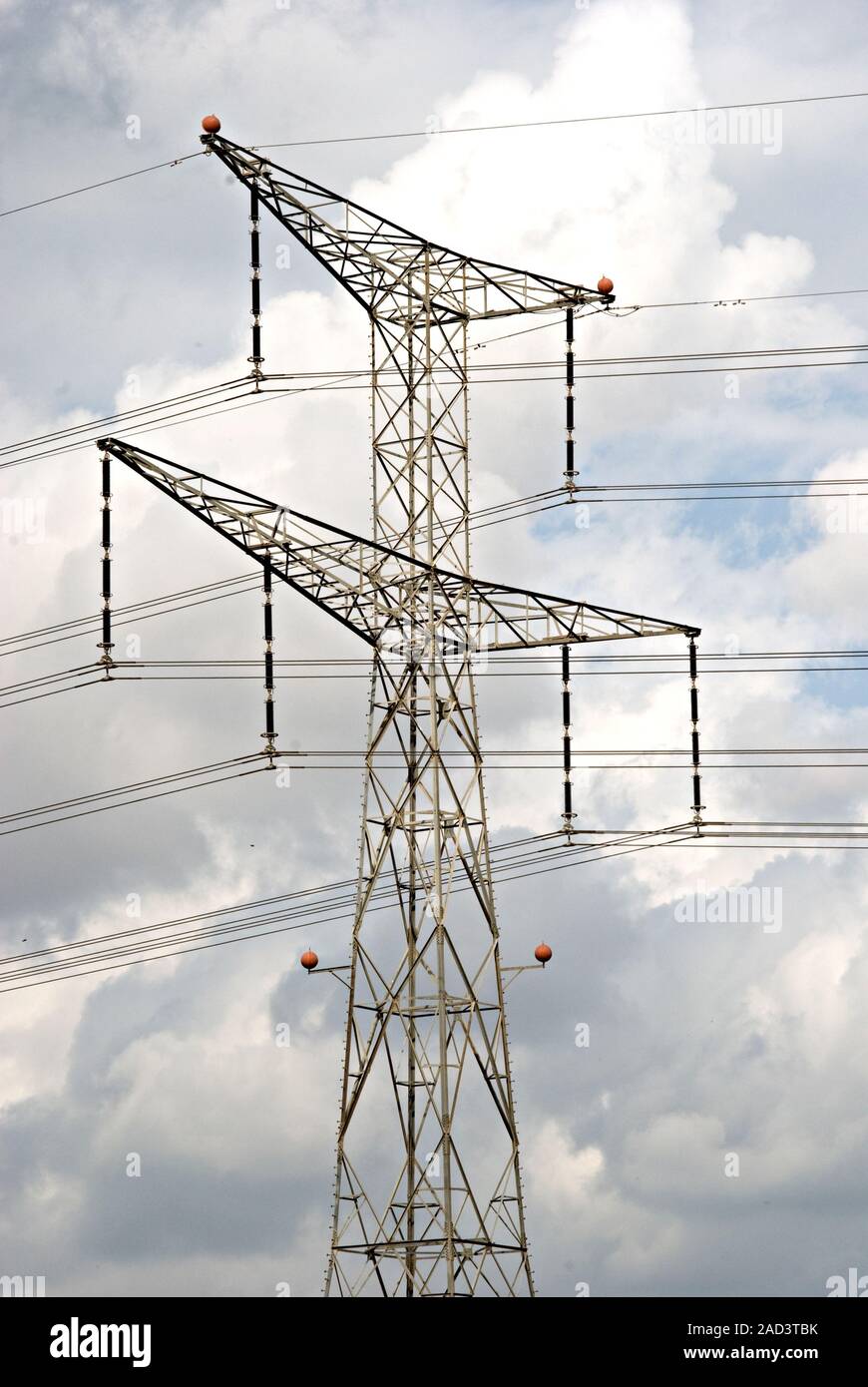 An overhead power line Stock Photo - Alamy