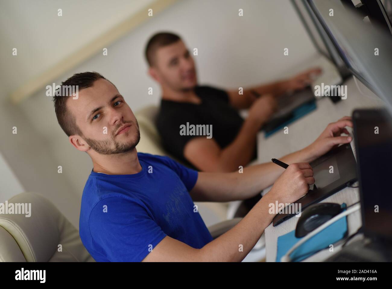 graphic designer at work Stock Photo - Alamy