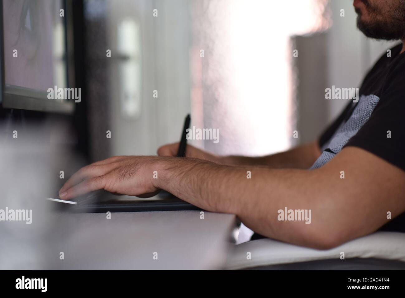graphic designer at work Stock Photo - Alamy