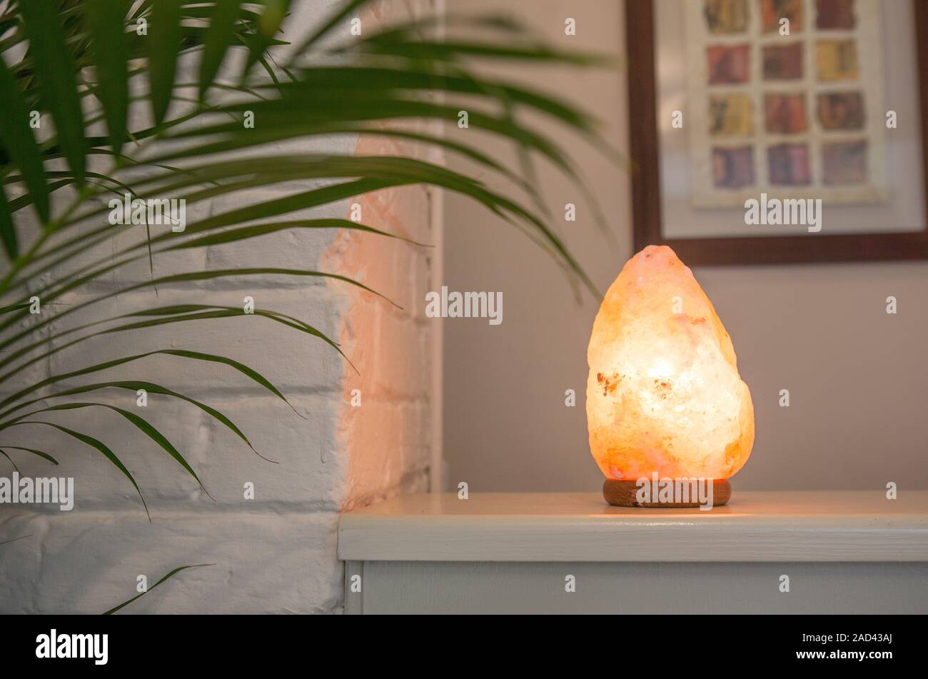 Crystal lamp hi-res stock photography and images - Alamy