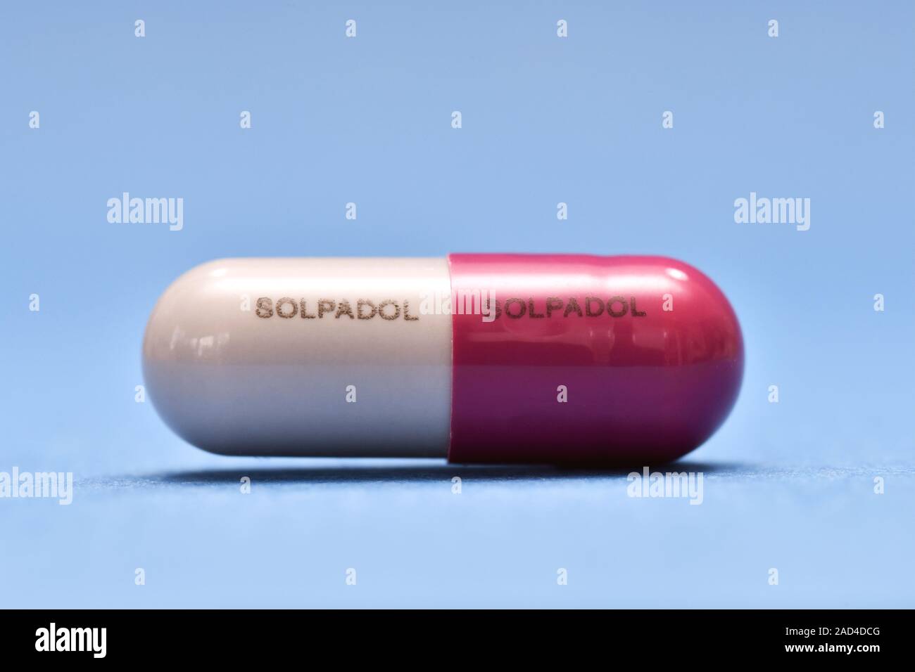 Solpadol painkiller capsule. Solpadol is a brand-name for co-codamol, a ...
