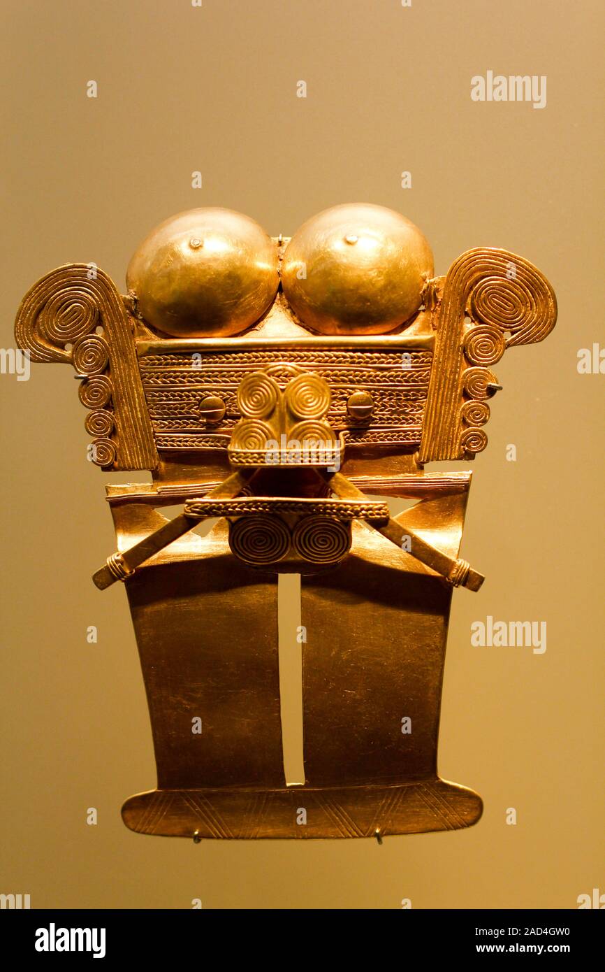 Pre Columbian Golden figure, Museo del Oro Pre-Columbian Gold Museum ...